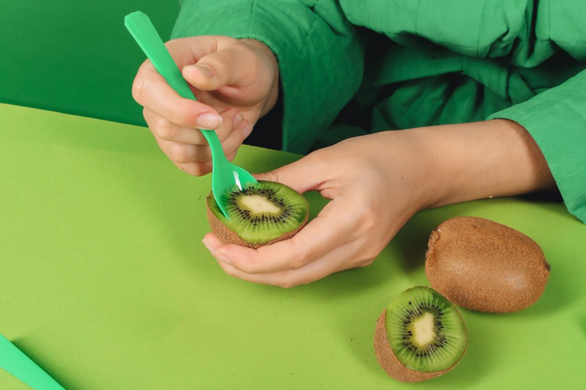 Step-by-Step: How To Prepare Kiwi Like A Pro